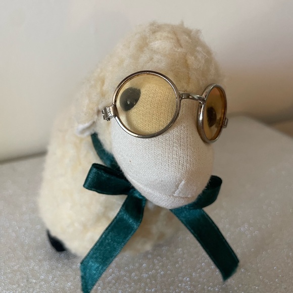 Toys | Rare Made In New Zealand Robin Rive Sheep Makes Noise Wearing ...